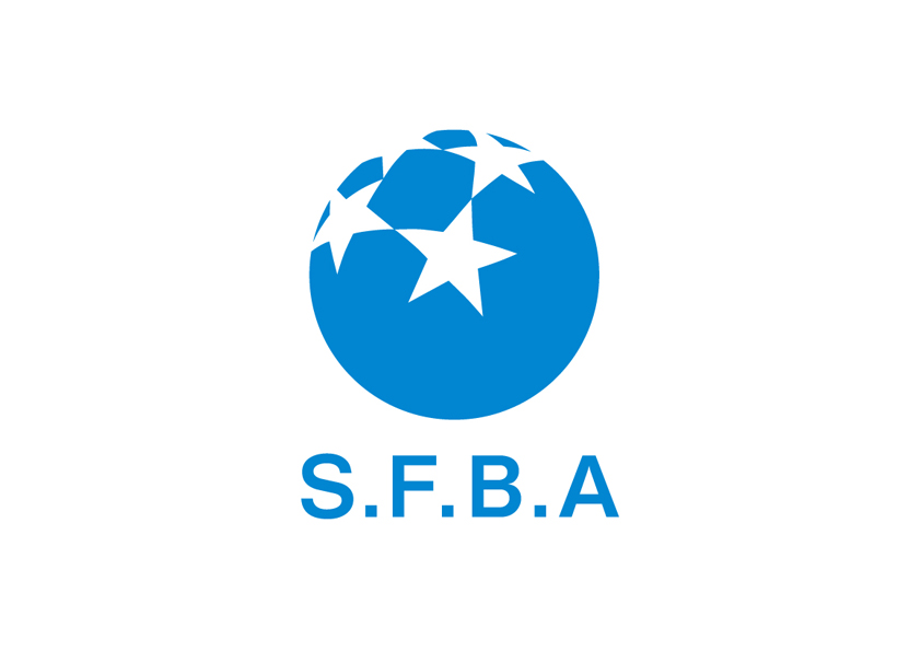 サッカーで笑顔に - サッカードットコム株式会社